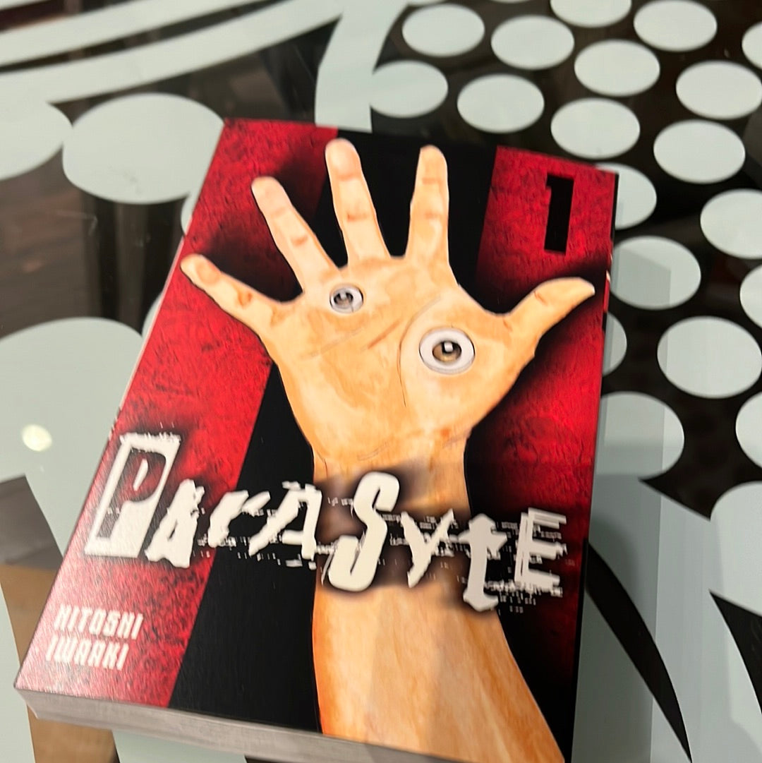 Parasyte vol 1 – Sour Cherry Comics