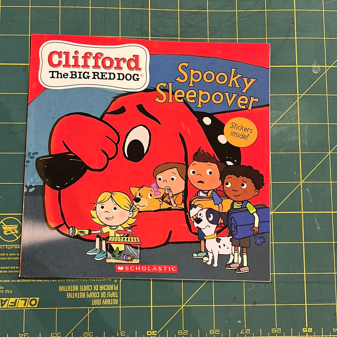 Clifford the Big Red Dog: Spooky Sleepover – Sour Cherry Comics
